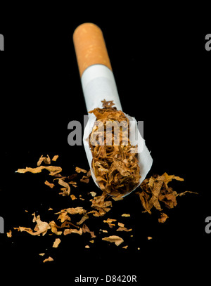 Crumpled cigarette and tabaco Stock Photo - Alamy