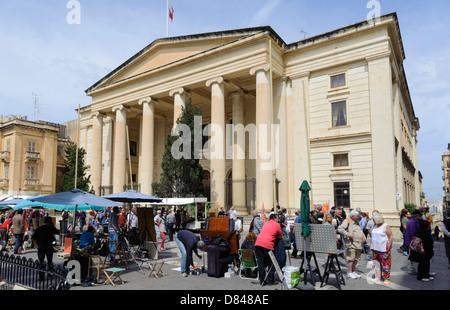 Malta Law Courts at Grand Siege Square in in Valletta, Malta, Europa ...