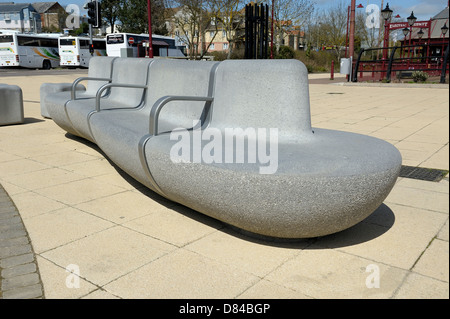 moulded concrete street bench england uk Stock Photo - Alamy