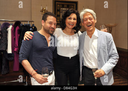 NEW YORK - MAY 16: Designer Alvin Valley (L) and Photographer Anton ...