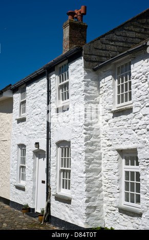 White cottage, Cornwall UK Stock Photo - Alamy