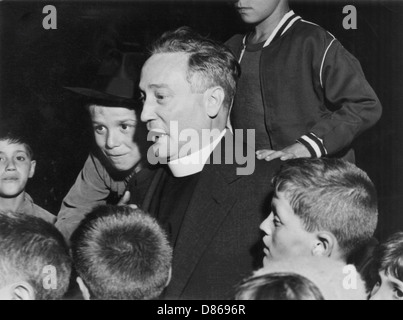 Father Mario Borelli - Casa dello Scugnizzo Stock Photo - Alamy