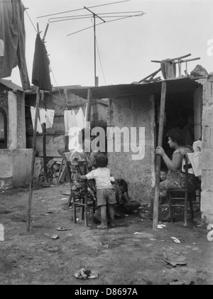Slum housing in Naples, Italy Stock Photo - Alamy