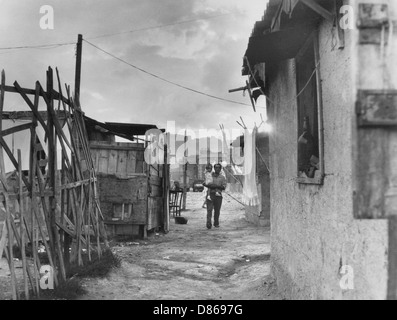 Slum Housing - Naples Stock Photo - Alamy