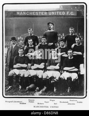 Manchester United 1905, team photo of the football club at the start of ...