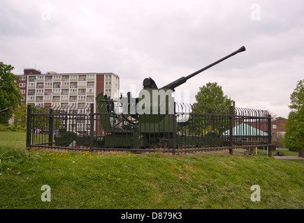 Bofors L70 40mm Anti Aircraft Gun Stock Photo - Alamy