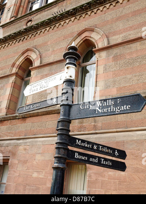 Tourist sign post, Chester Stock Photo - Alamy