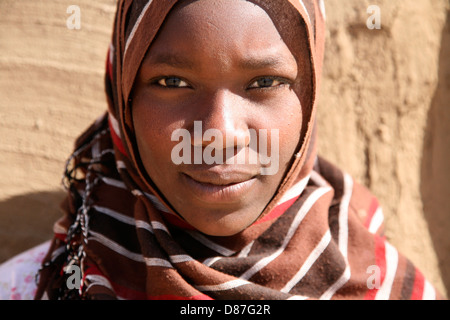 Sudanese girl with scarf Stock Photo - Alamy