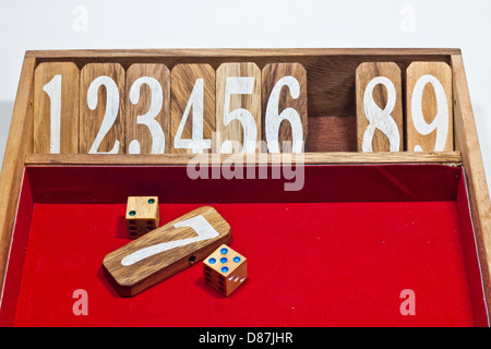 Counting numbers using dice Stock Photo - Alamy