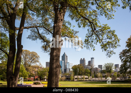 Georgia Tech campus with view of Midtown Atlanta skyline. (USA Stock ...