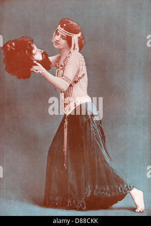 Maud Allan as Salome Stock Photo - Alamy
