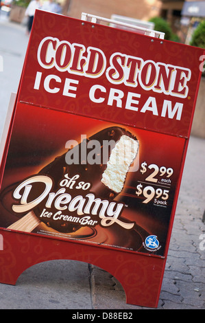 Cold Stone Creamery Sign Stock Photo - Alamy