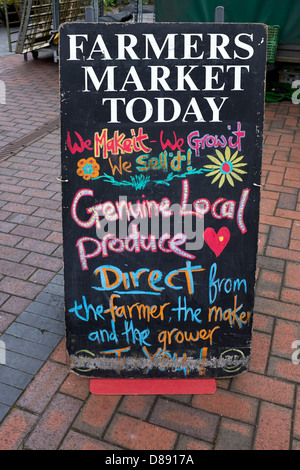 Farmers Market at Swindon Outlet Centre Stock Photo - Alamy