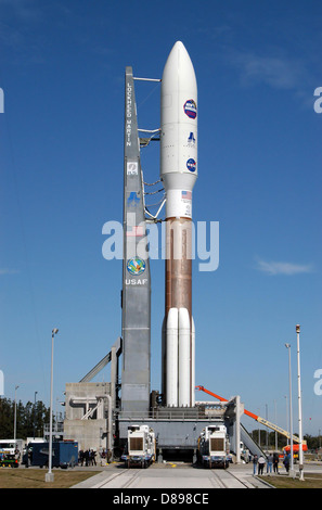 Atlas V 551 Lauch with New Horizons Stock Photo - Alamy