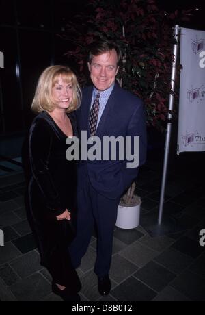 STEPHEN COLLINS and CATHERINE HICKS in 7TH HEAVEN (1996), directed by ...