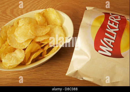 packet of Walkers Crisps Stock Photo: 23483413 - Alamy
