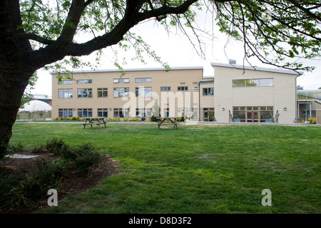 Perivale Primary School Stock Photo - Alamy