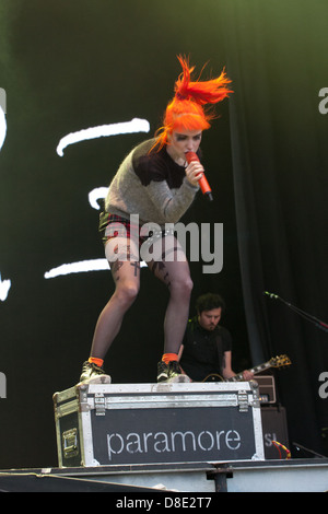 Paramore lead vocalist Hayley Williams Stock Photo - Alamy