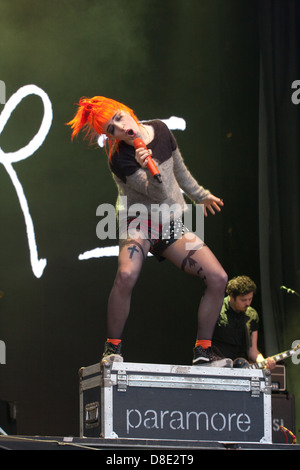 Paramore lead vocalist Hayley Williams Stock Photo - Alamy