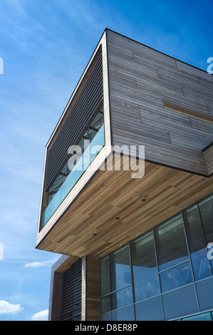 Worthing Splash Point swimming pool on the Seafront, Worthing. Picture ...