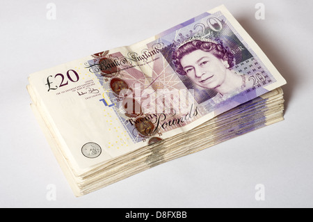 Pile of £20 notes (£1000 Stock Photo - Alamy