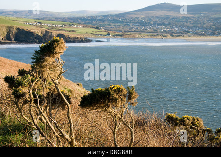 Welsh Coastal Path, Newport Beach, Pembrokeshire Stock Photo - Alamy
