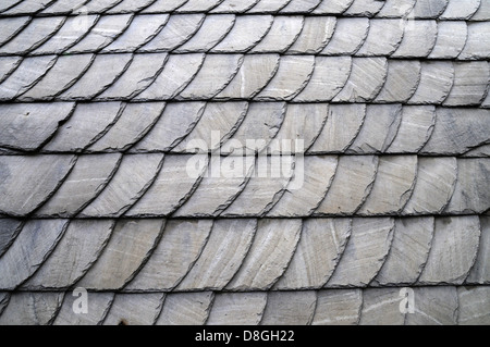 Old roof slates, slate, slate cladding, façade, wall, structure, close ...