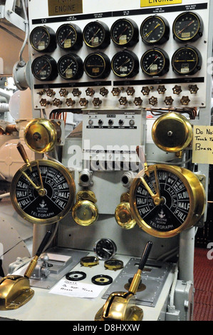 Engine room, John Purves tugboat, Door County Maritime Museum, Sturgeon ...