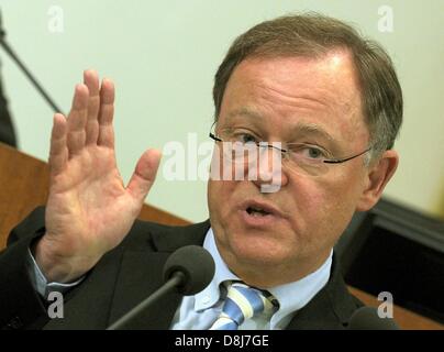 Lower Saxony Prime Minister Stephen Weil poses with the chairwoman of ...