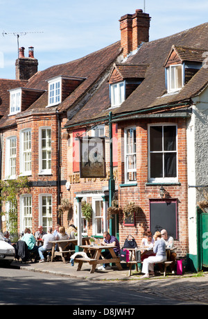 The Two Brewers Pub Marlow UK Stock Photo - Alamy