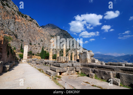 Ruins of ancient Delphi in Greece Stock Photo - Alamy