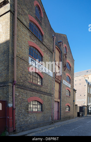 Phoenix Wharf, Wapping High Street Stock Photo - Alamy