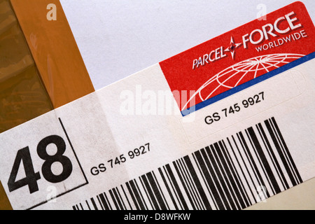 Parcelforce Worldwide 48 Postage Sticker Stock Photo - Alamy