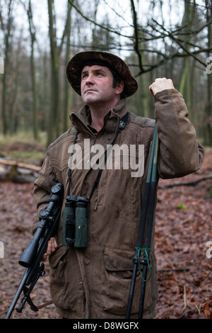 Chef and restauranteur Mike Robinson deer hunting near his pub and ...