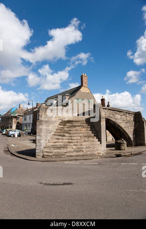 The Trinity Bridge, a 14th Century three-way stone arch bridge ...