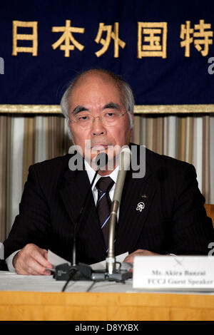 Akira Banzai, president of the Central Union of Agricultural ...