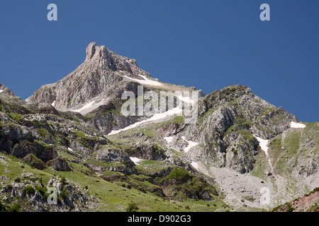 A peak of Vardousia mountain during spring, central Greece Stock Photo ...