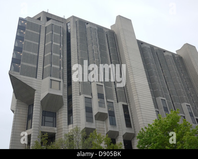 John P. Robarts Research Library at University of Toronto Stock Photo ...