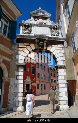 Balbi Arch Old Town Rovinj Istria Croatia Stock Photo - Alamy