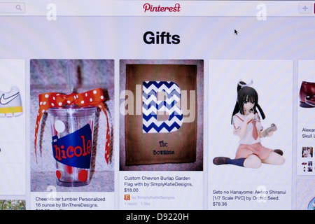 Pinterest website screen capture Stock Photo - Alamy
