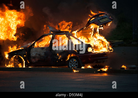car on fire Stock Photo - Alamy