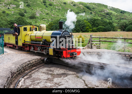 Northern Rock Steam locomotive at Dalegarth Station, Ravenglass and ...