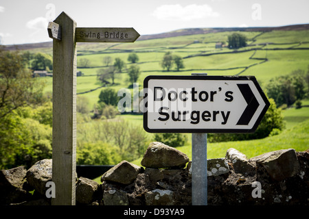 Doctor's surgery sign Stock Photo - Alamy