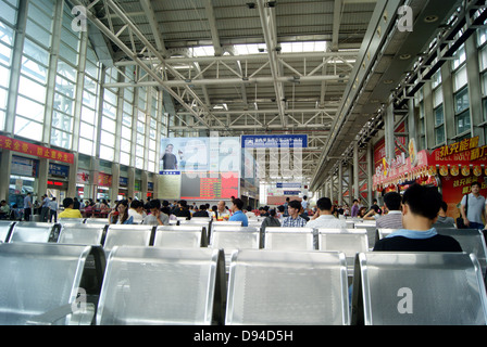 Dongguan bus station of the passenger, in China Stock Photo - Alamy