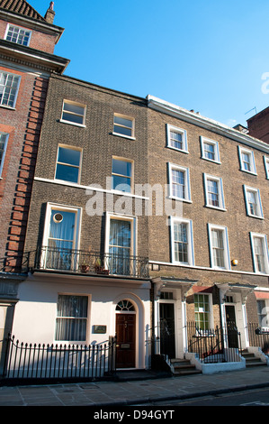 Mansions house in Bedford Row, WC1, London, UK Stock Photo - Alamy