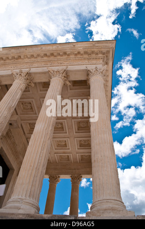 La Maison Carree roman temple column architecture. Ancient building of ...