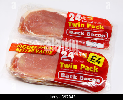 24 rasher twin pack Iceland smoked bacon Stock Photo - Alamy