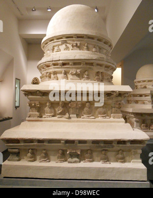 Buddhist Stupa, 4th century, 5th century, Hadda. The Buddhist monastery ...