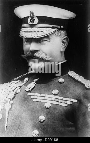 'K, k'. Field Marshal Herbert Kitchener, 1st Earl Kitchener Stock Photo ...
