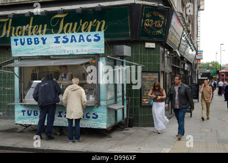 Tubby Isaacs Jellied Eels & Seafood stall, Whitechapel, London Stock ...